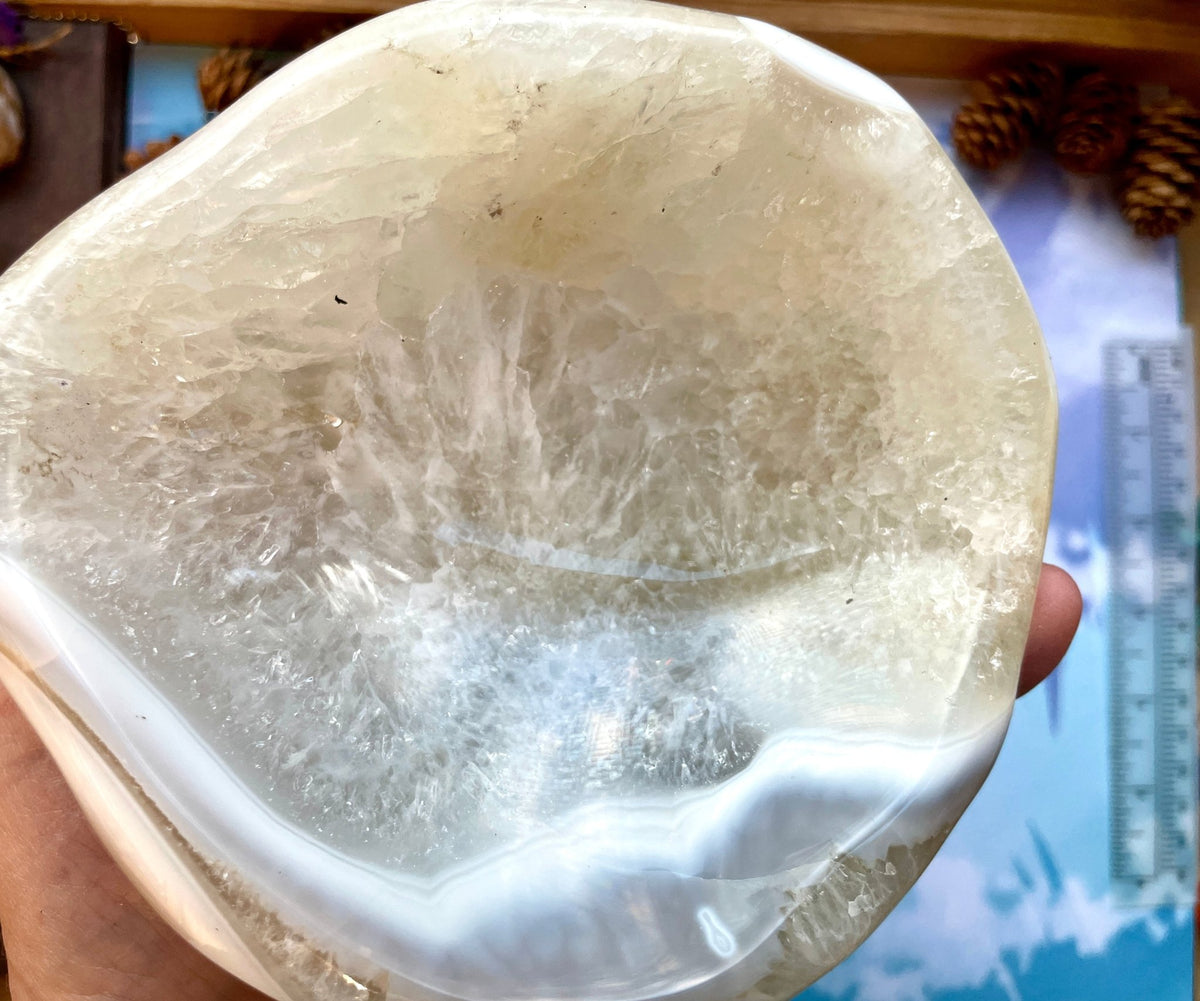 Quartz and Agate bowl - Dakota Nature LLC